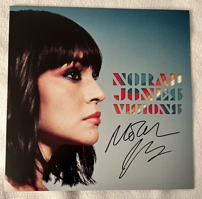NORAH JONES VISIONS SIGNED RECORD ALBUM TEAL COLORED VINYL AUTOGRAPH ...