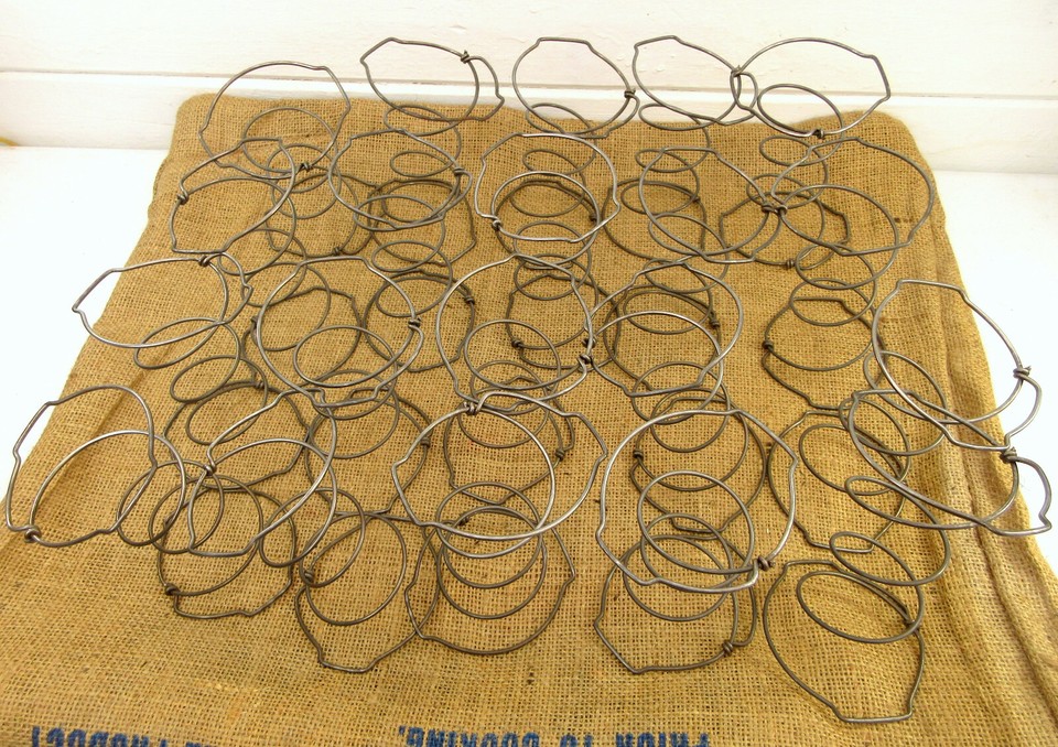 Vintage Bed Mattress Springs Hourglass Steel Farmhouse Set 3, 5, 10, 15 ...