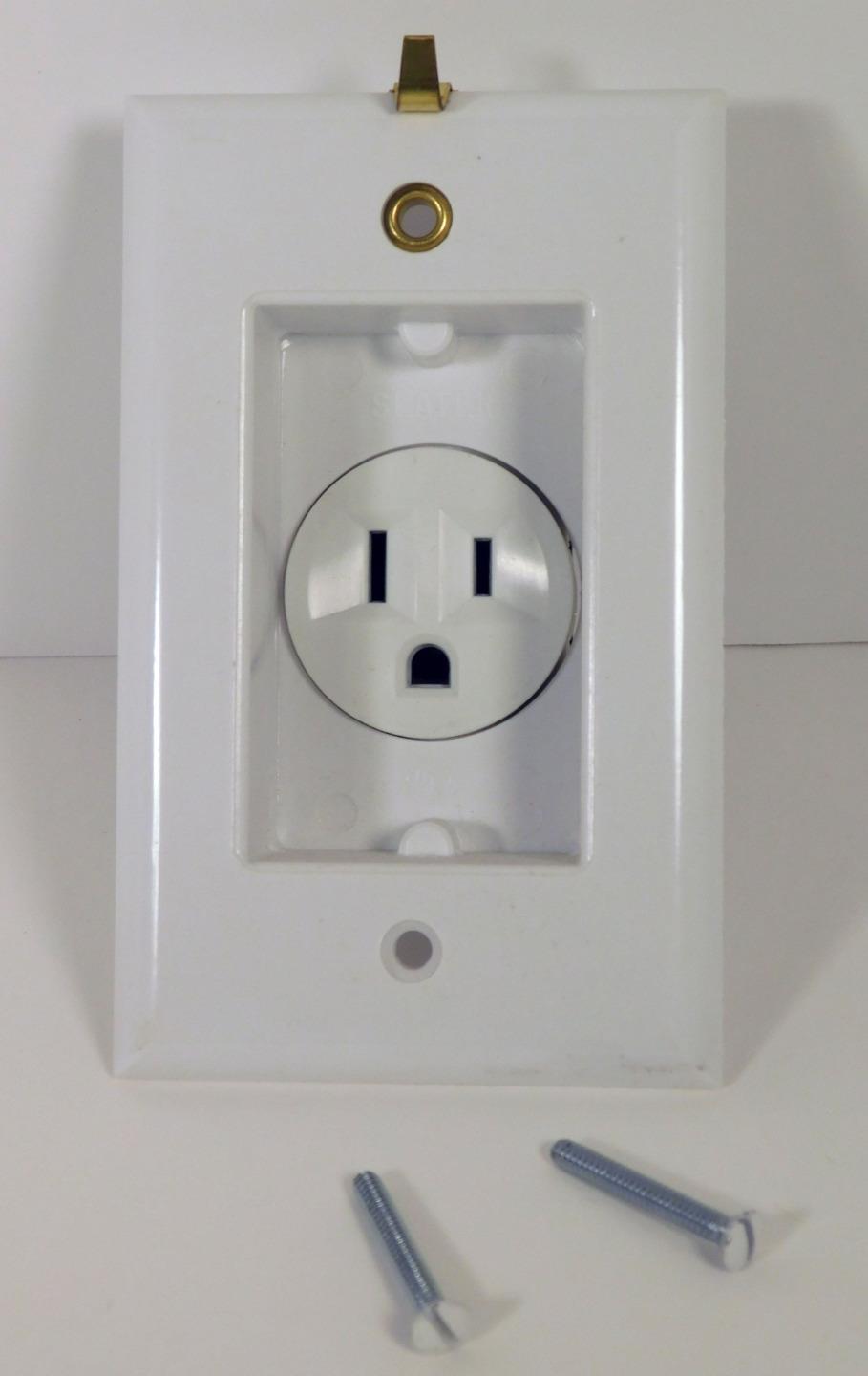 4ea Pass & Seymour S3713-W White Single Receptacle Clock Hanger 15A ...