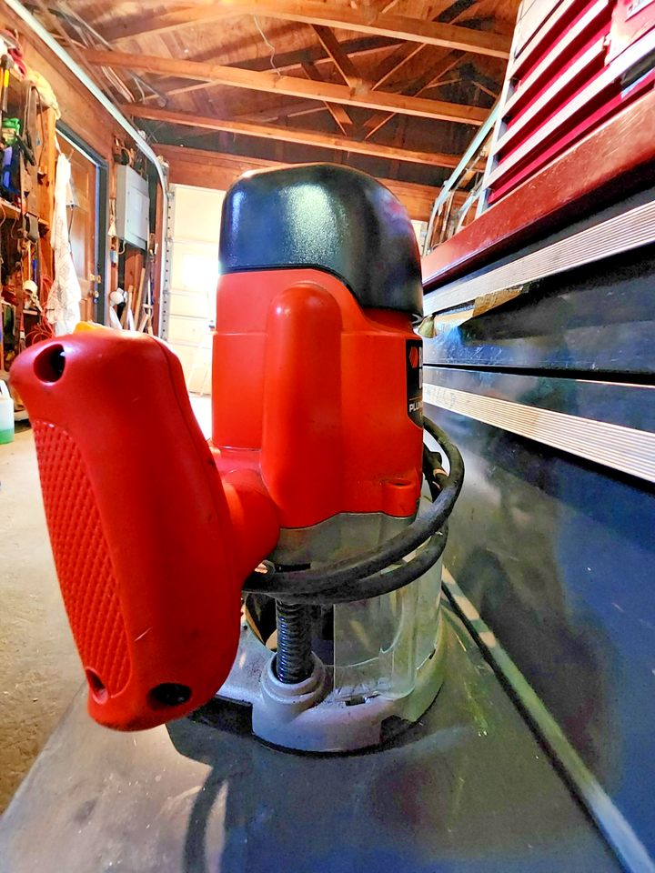 Black & Decker RP200 1-3/4-Horsepower Plunge Router | eBay