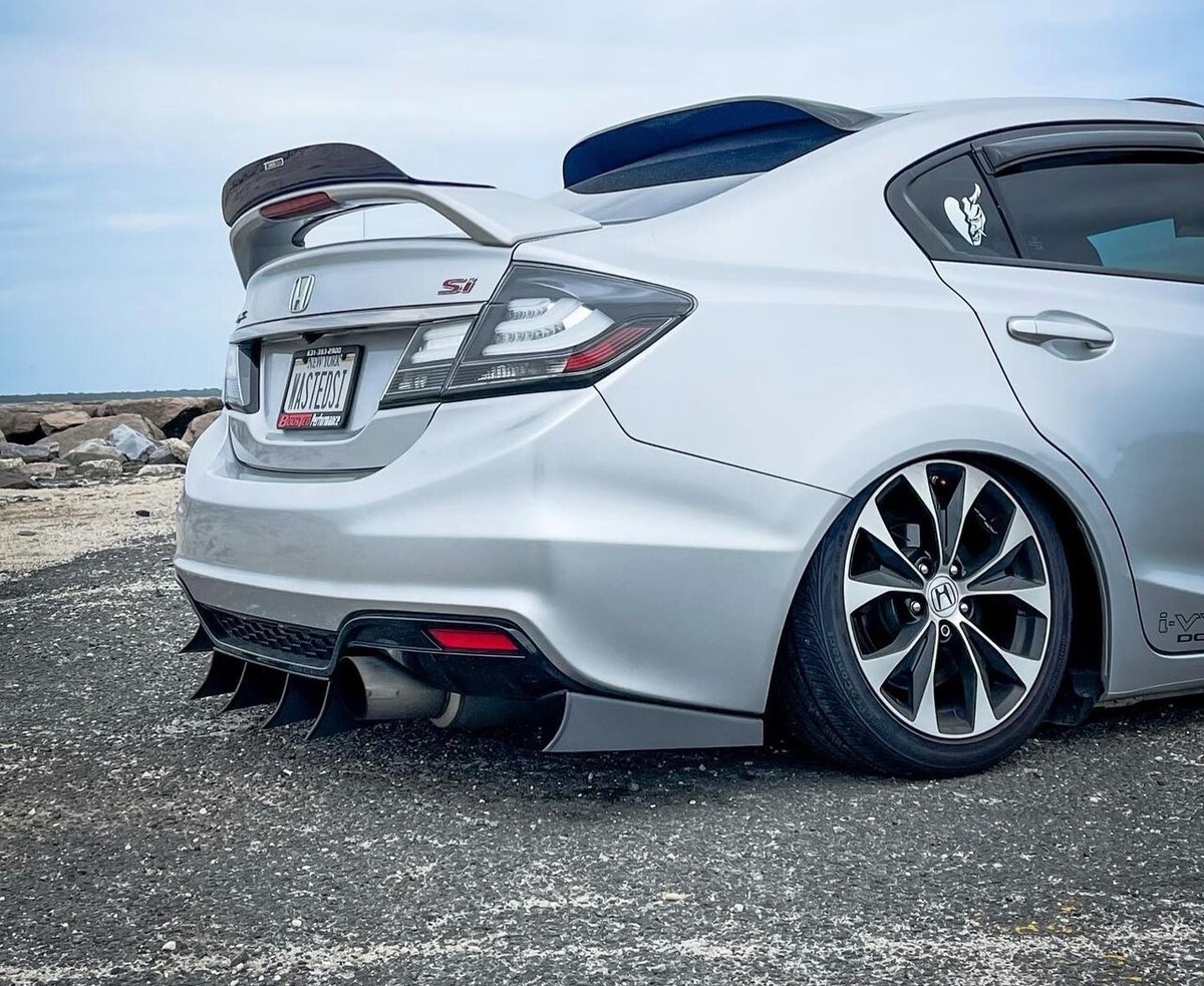 Stanced Civic Si