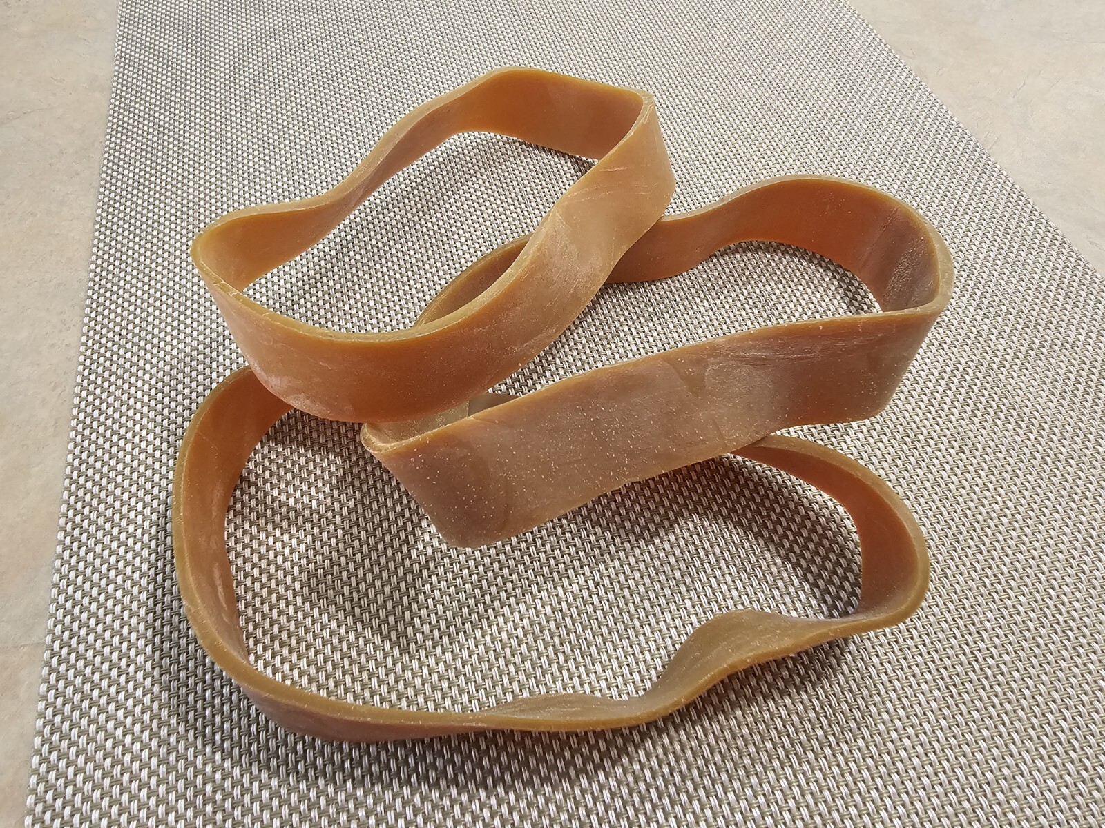 Pack of 12 Dally Wraps Tan Natural Rubber, Team Roping Saddle Horn ...