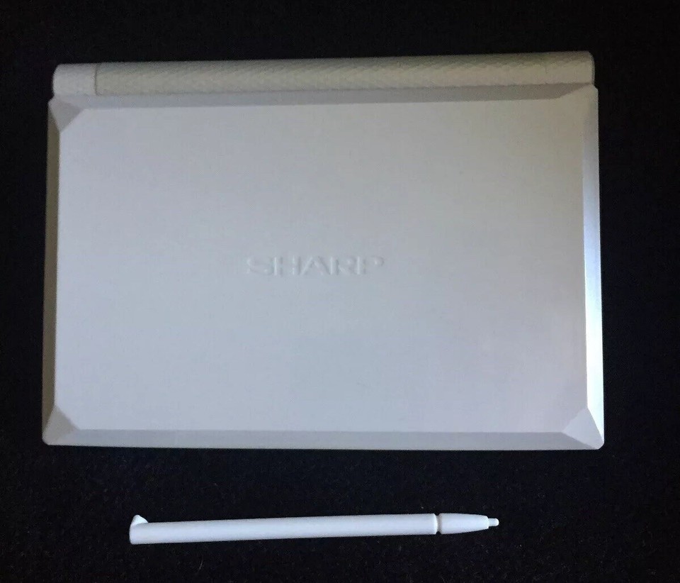 Sharp Papyrus electronic dictionary PW-GT570 White, Excellent Condition ...