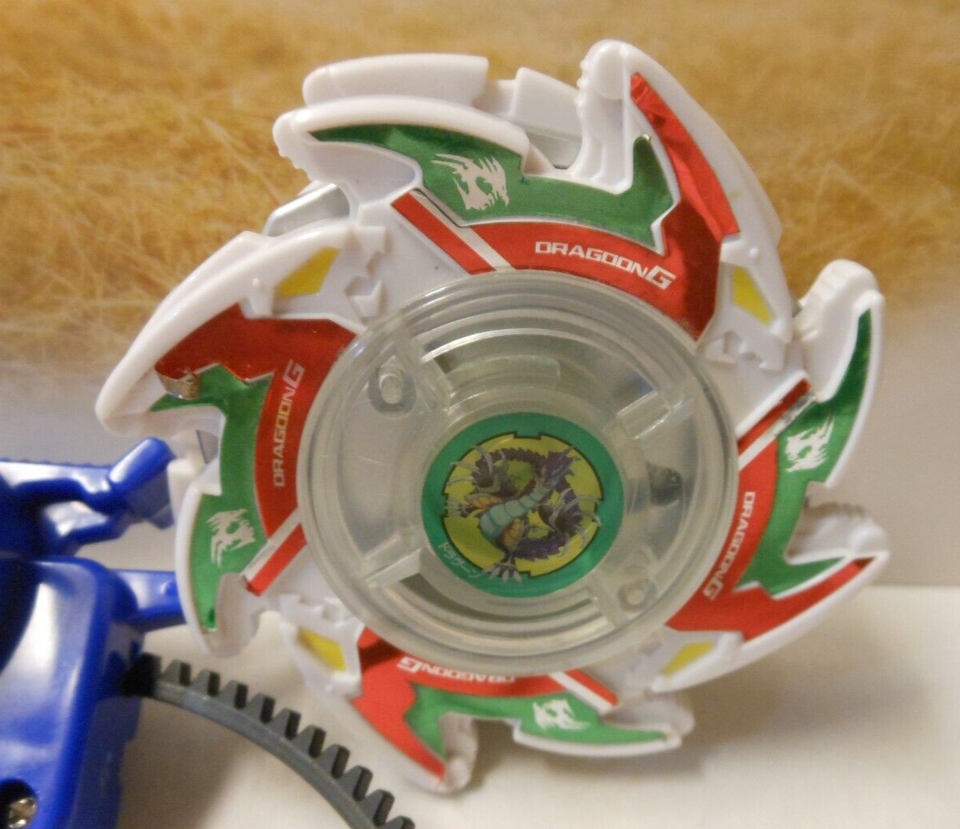 HASBRO TAKARA TOMY V2 Dragoon G FORCE Beyblade WITH CORD 2003 OLDER ...