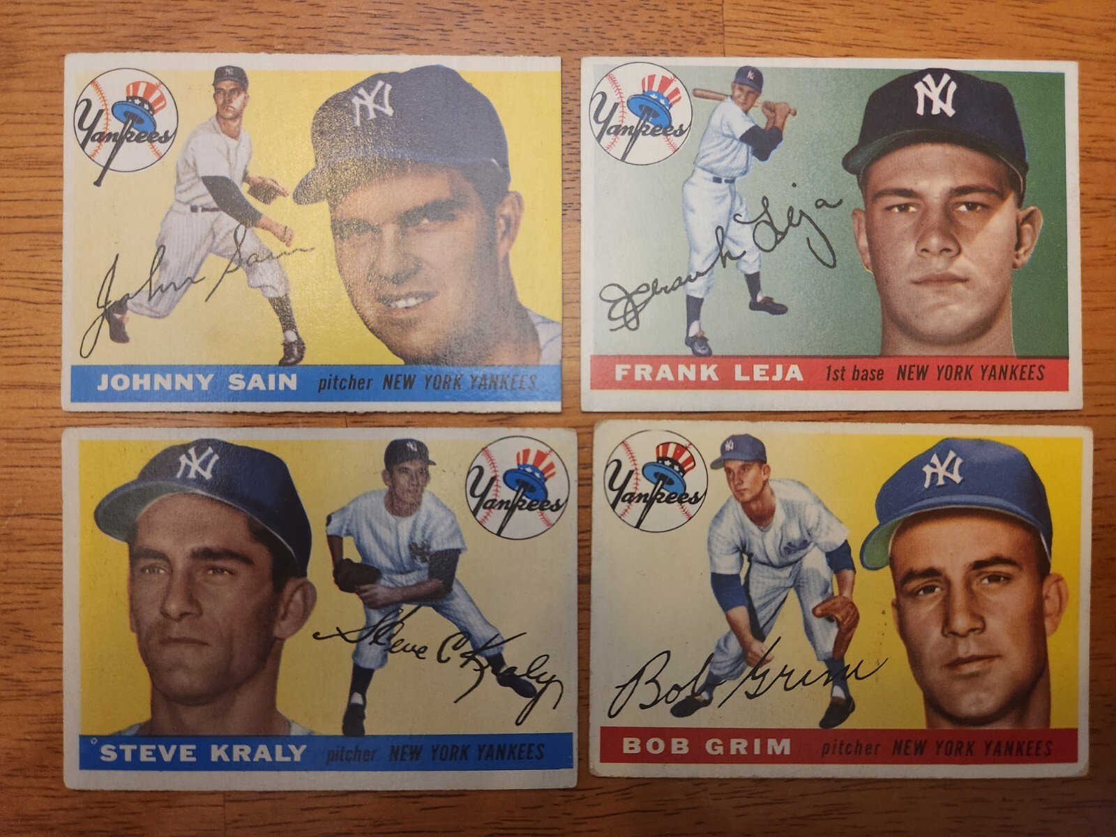 Complete 1955 Topps Baseball Yankees Set With Beautiful Berra and ...