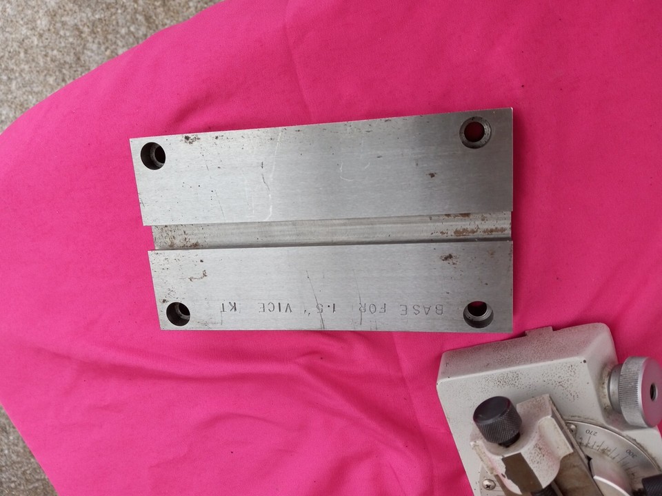 Rotary Table Workpiece Fixture With Vise For Shadowgraph/optical ...