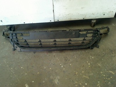 GRILLE DE PARE-CHOCS AVANT Renault Clio IV (5R) 2020 622541048R | eBay