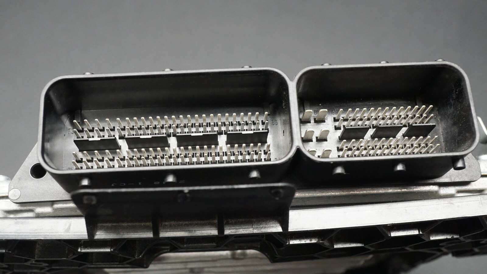 OEM MERCEDES BENZ W238 C238 X253 ENGINE ECU A2749002900 / A2741413340 ...