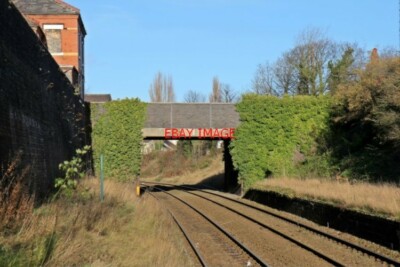 PHOTO BRIDGE HAWARDEN RAILWAY STATION LOOKING NORTH IS THE B5125 ROAD ...