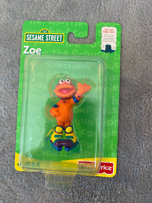 Rare 2006 Roller Skating Zoe Figure Collectible New In Package Sesame ...