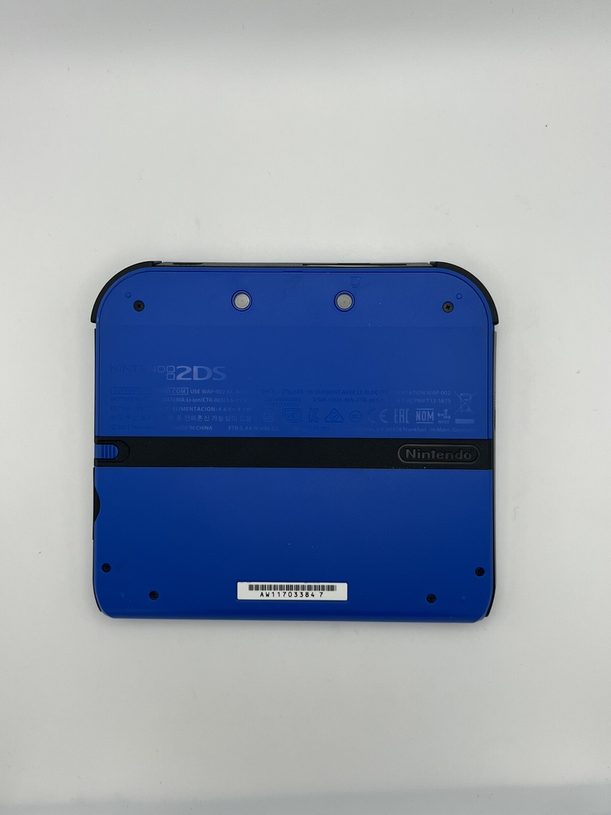 Nintendo 2DS Console Electric Blue Bundle! + Super Smash Bros. *Tested ...