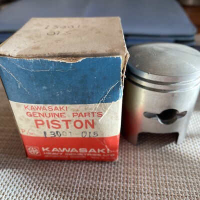 NOS in Box OEM Kawasaki Piston # 13001-015 G3SS G3TR | eBay