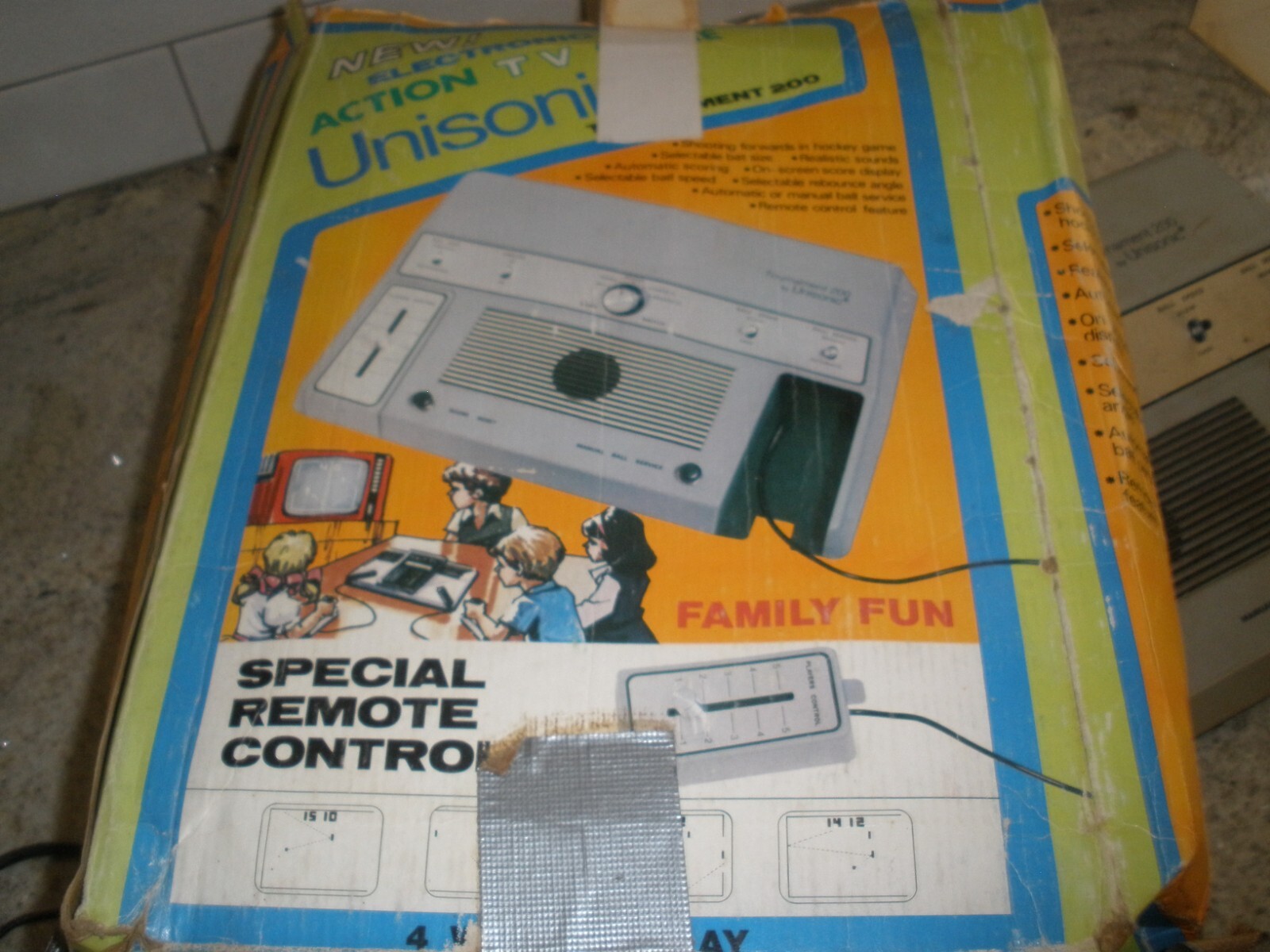 VINTAGE ELECTRONIC ACTION TV GAME UNISONIC TOURNAMENT 200 BOX UNTESTED ...