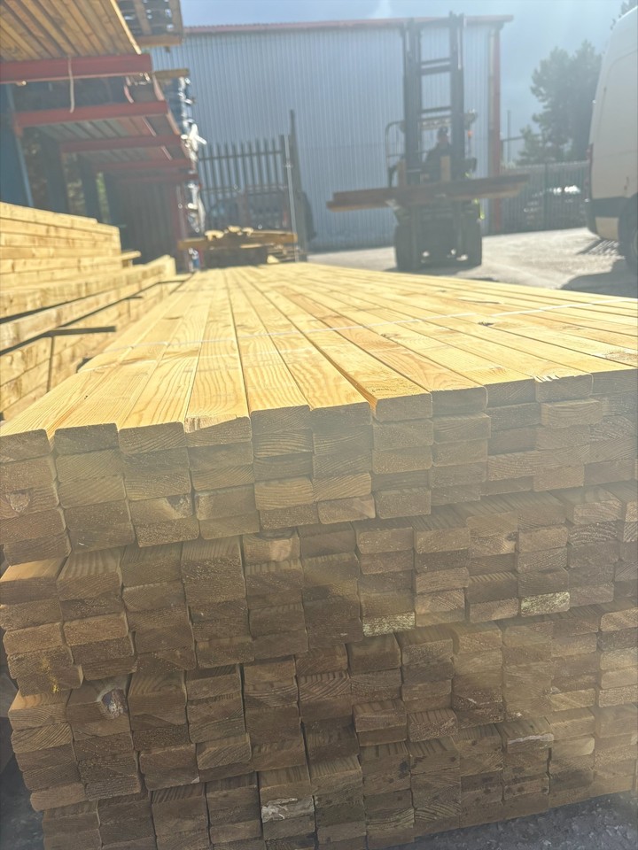treated 2x1 4.8m long PAR, roofing battens. green only!! | eBay UK