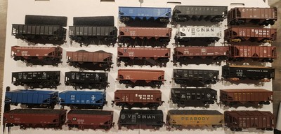 Lot of 23 HO Scale Hopper Mix - Freight Car Lot | eBay