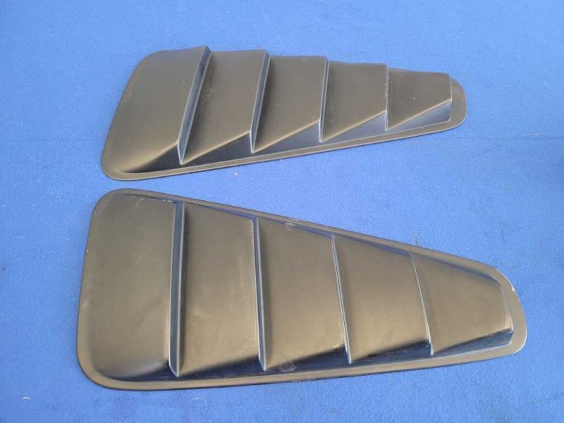2010-2014 Ford Mustang GT S197 Pair Side Louvers Quarters Window 2568 ...