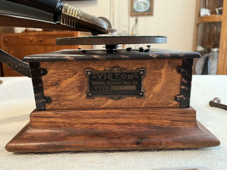 Victor Type R Phonograph Player | eBay