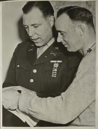 Yankees Hall Of Famer Joe Gordon Joins Army WW2, Original Tyoe 1 Photo ...