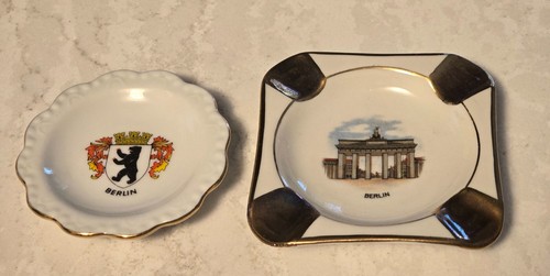 Set of Two Small Souvenirs from Berlin: Brandenburg Gate Ash Tray ...