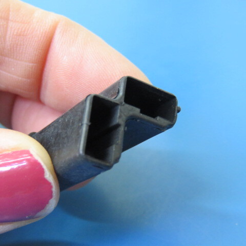 Delphi 02973385 Qty of 200 per Lot Connector 0297 3385 PED 2P 180 ...