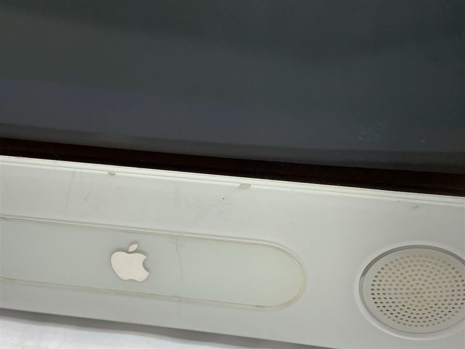 Apple eMac G4 A1002 PowerMac 6,4 1.25GHz PowerPC CPU 2GB RAM 250GB HDD ...