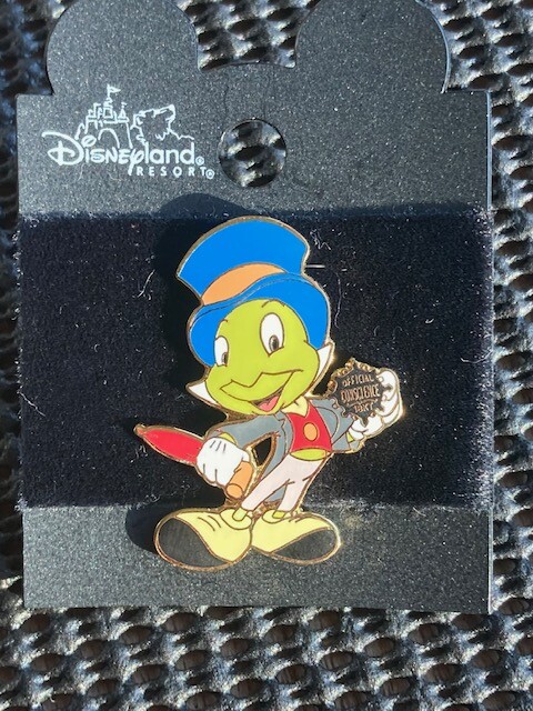 Jiminy Cricket Pinocchio Conscience Disney+'s Pinocchio: Why These