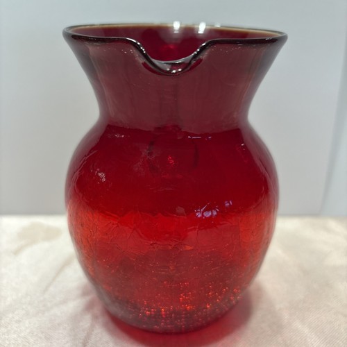 VTG. MID CENTURY RED CRINKLE ART GLASS CLEAR HANDLE PITCHER EUC | eBay