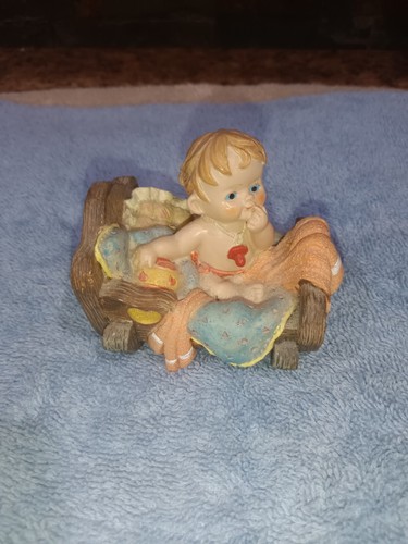 Vintage Ceramic Baby In Crib Figurine 3 x 3 | eBay