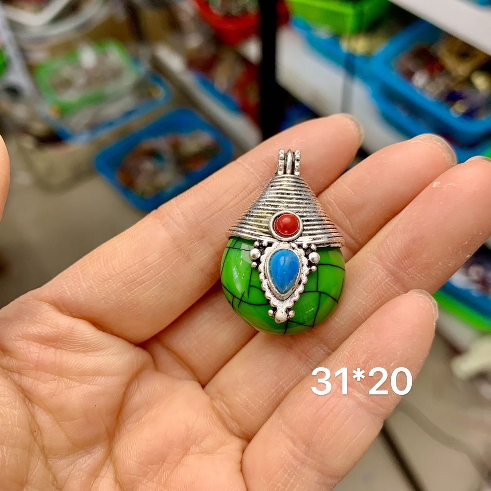 Nepal Green Turquoise Donut Pendant 31x20mm Ethnic Jewelry Making ...