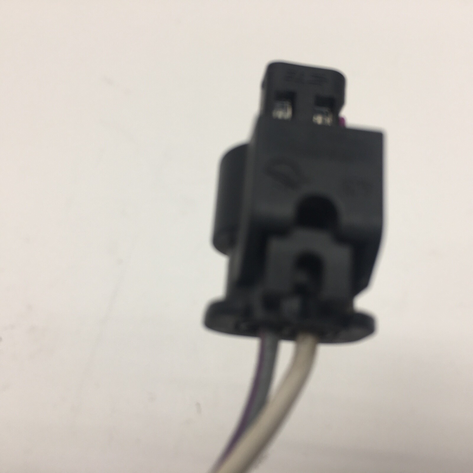 2013-2017 Ford Focus Battery Current Sensor Connector OEM | Genuine OEM ...