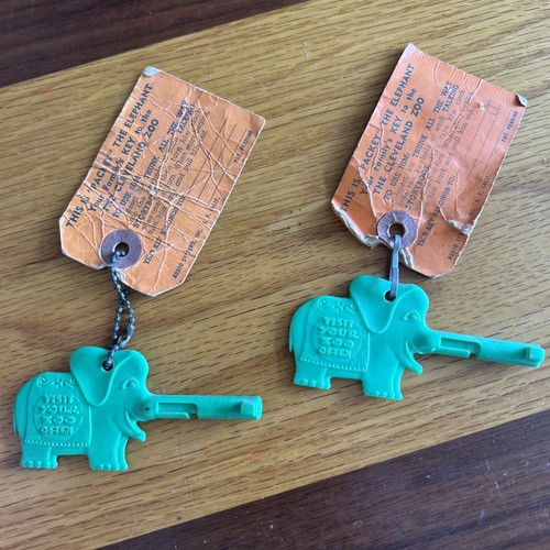 Vtg Cleveland (OH) Zoo “Packey” The Elephant Storybook Key W/tag Green ...