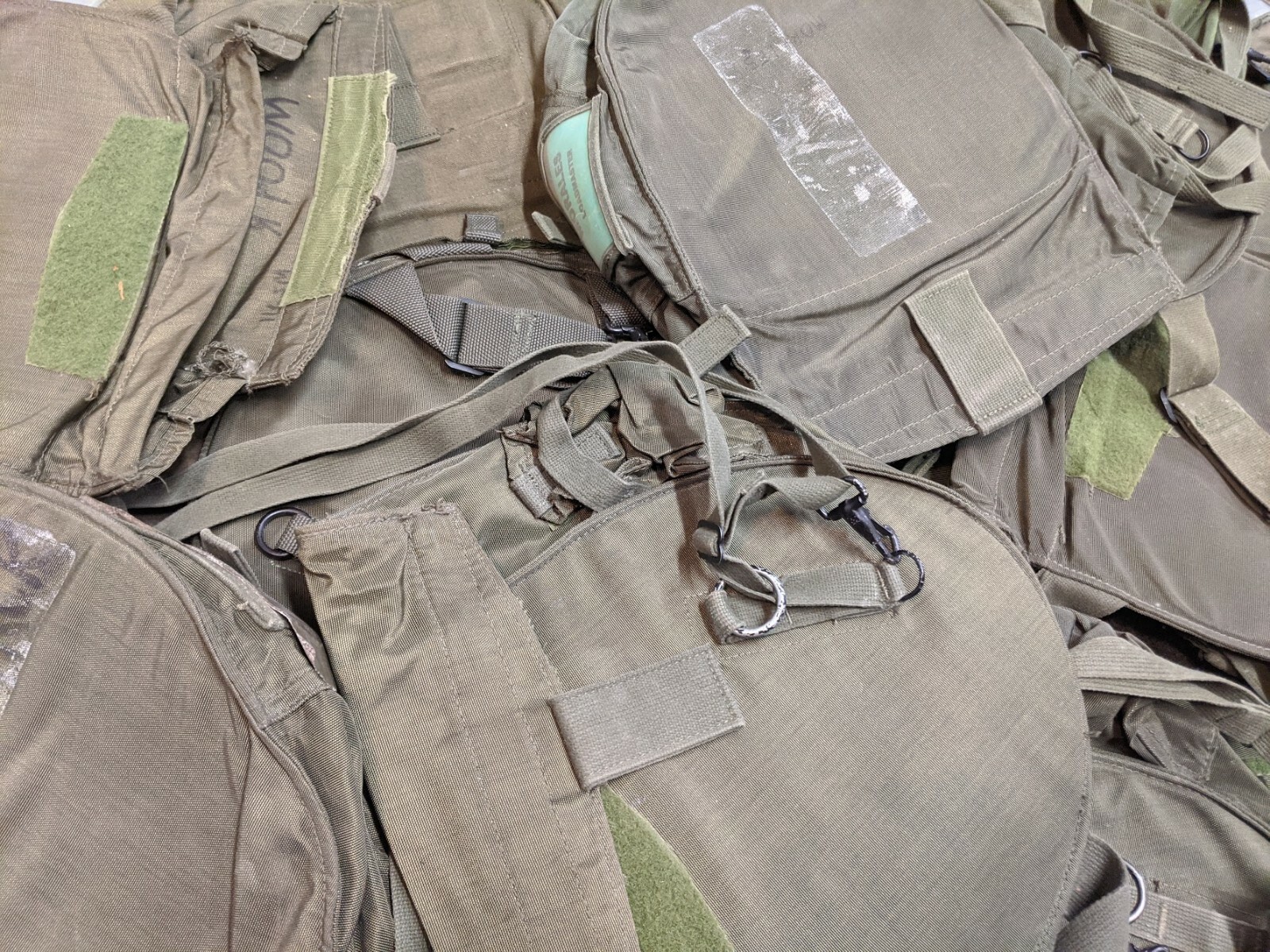 US Military Army OD Green Pro Mask Carriers Satchel Utility Pouch Pack ...