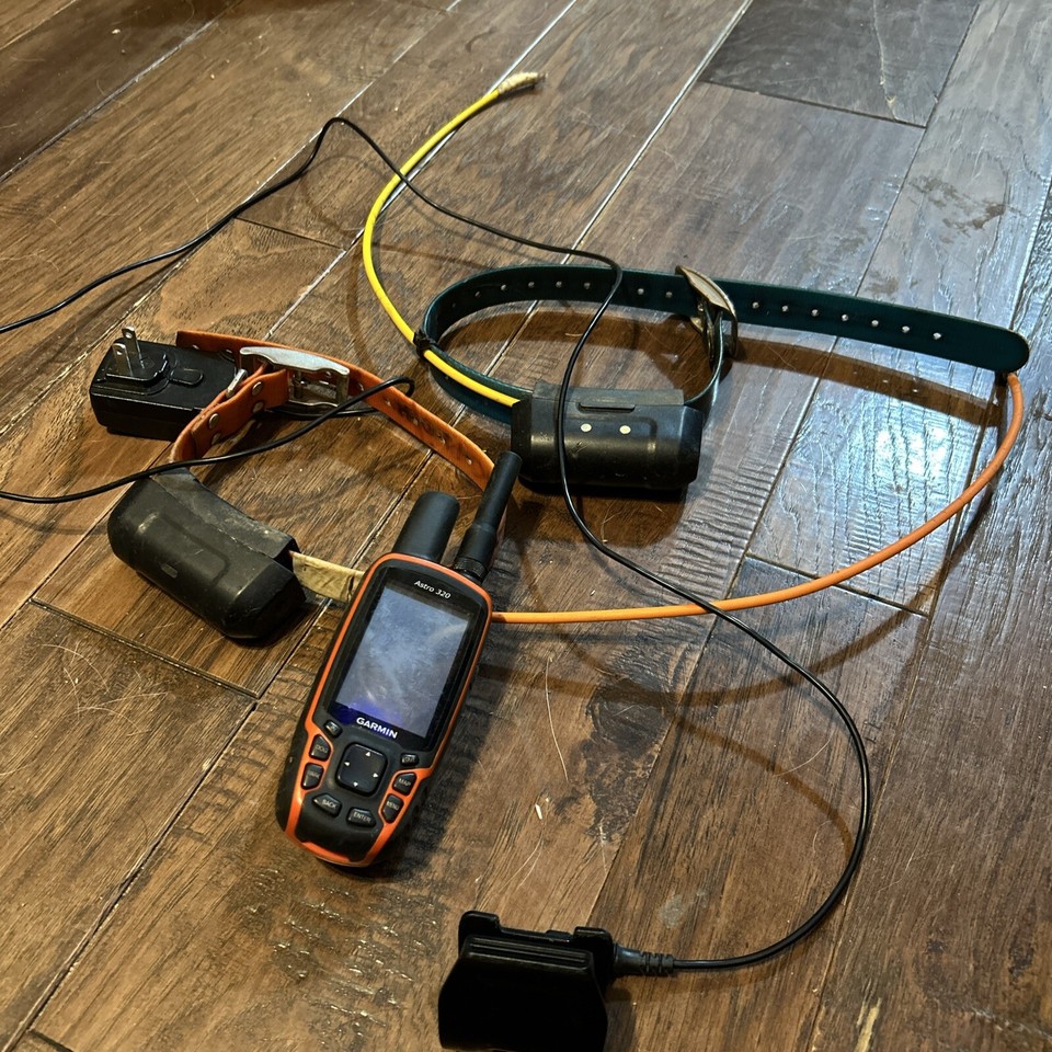 Garmin Astro 320 And 2 Dc40 Collars | eBay