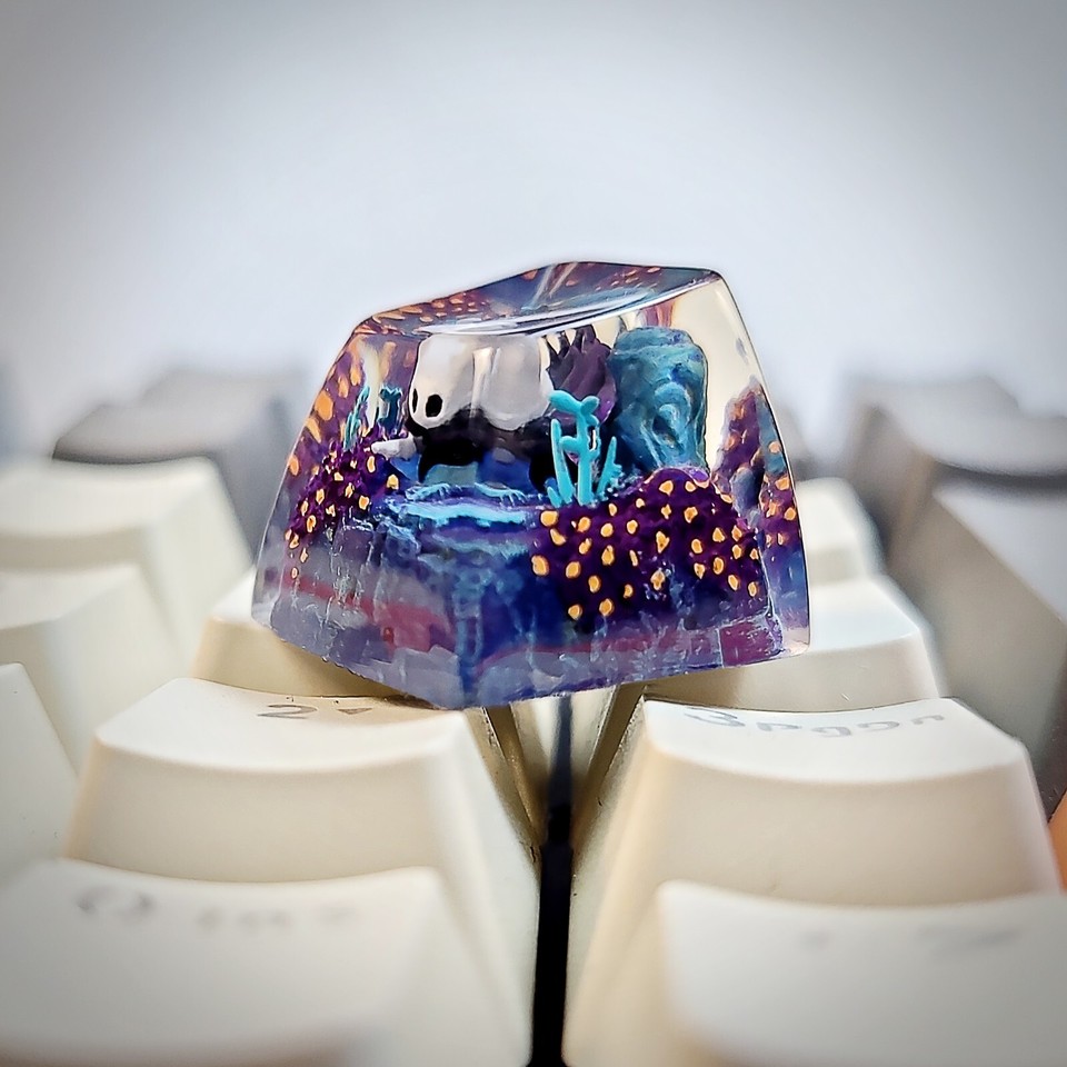 Hollow knight keycap, the knight resin keycap, Handmade artisan keycap ...