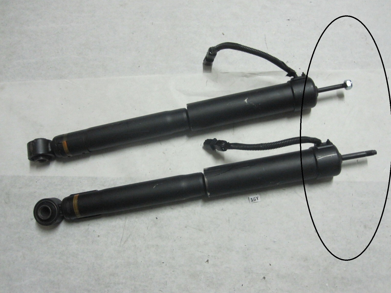 2 QTY Rear Shock Absorbers For 03-09 Lexus GX470 48530-69485 Prado ...