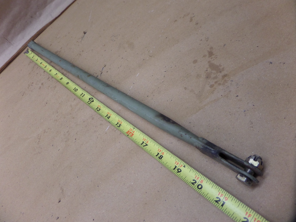 024B CESSNA PIPER BEECHCRAFT MOONEY AIRCRAFT FLIGHT CONTROL ROD LINK ...