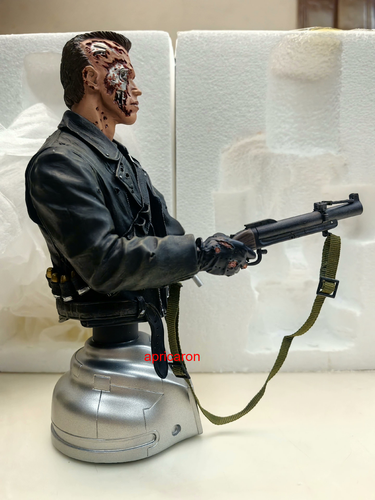 The Terminator Sideshow T-800 Bust Statue Figure Resin Model ...