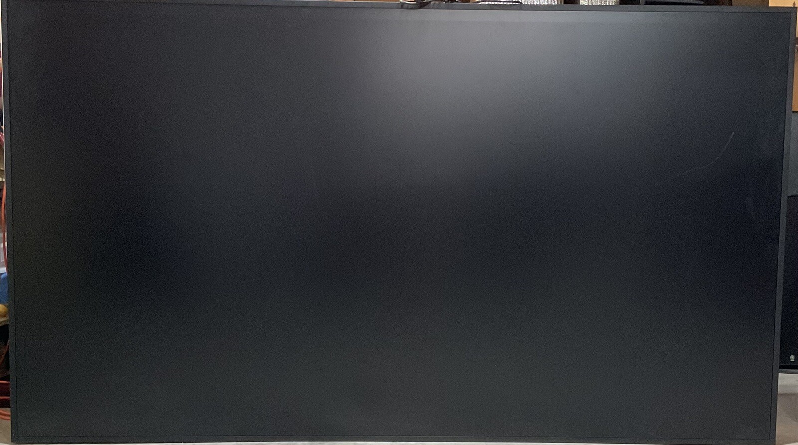LG 98” 4K UHD LED Display - Black - Model #98UM5K-B - READ DESCRIPTION ...
