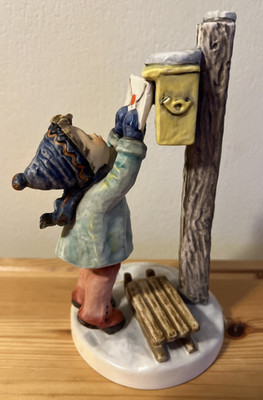 Vintage Hummel Goebel "A Letter To Santa Claus" Figurine #340, TMK-4, 7 ...