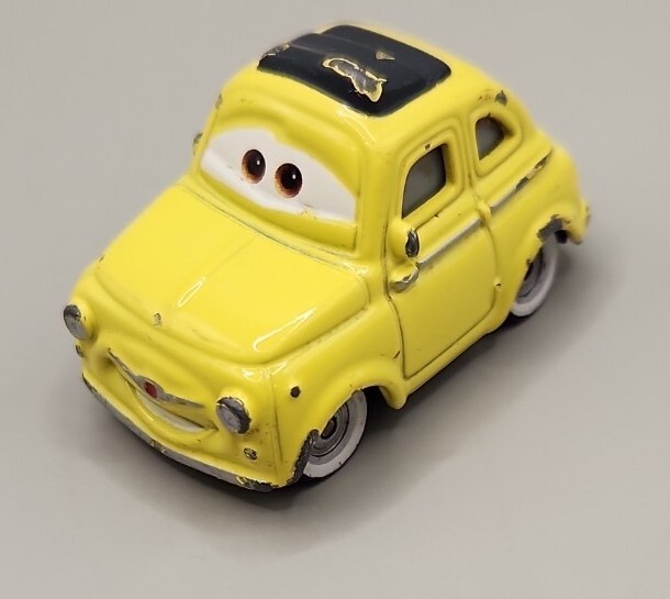 Disney Cars Luigi