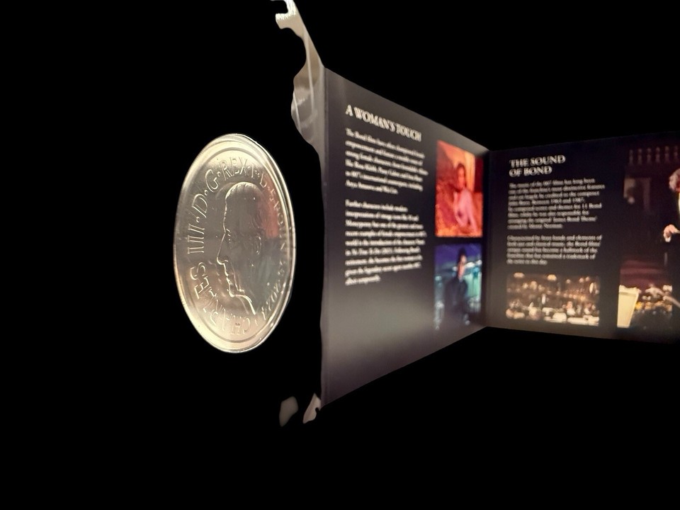 2024 James Bond 007 Six Decades Final Coin UK £5 BU Coin - Royal Mint ...