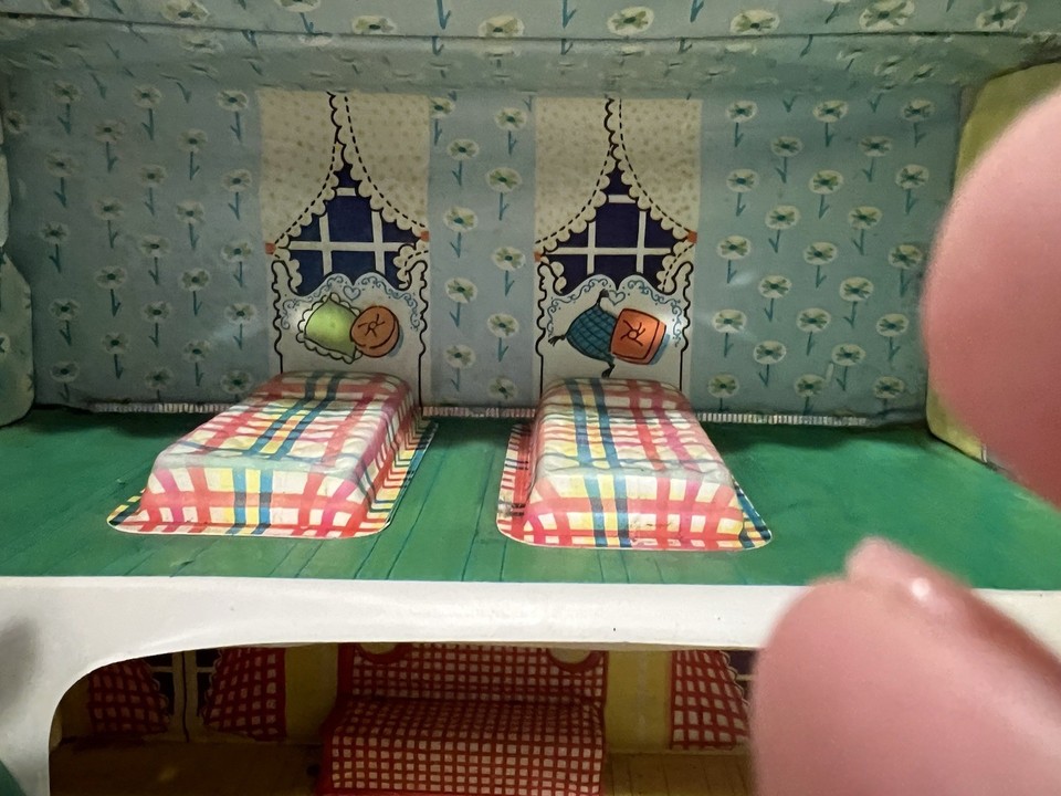 Liddle Kiddle Doll House Cape Cod Classics Furniture Home Vintage Rare ...