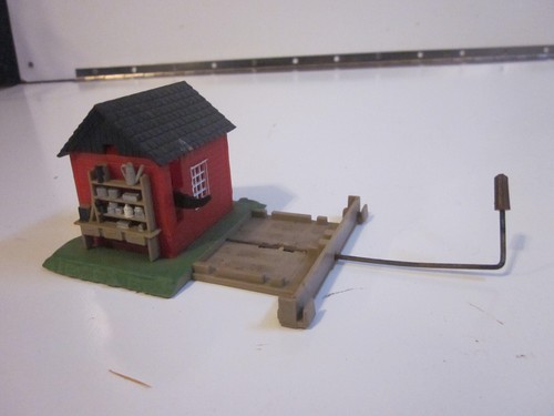Life-Like Trains Gravel Unloader Shed 8204 HO Scale Building- SHED ONLY ...