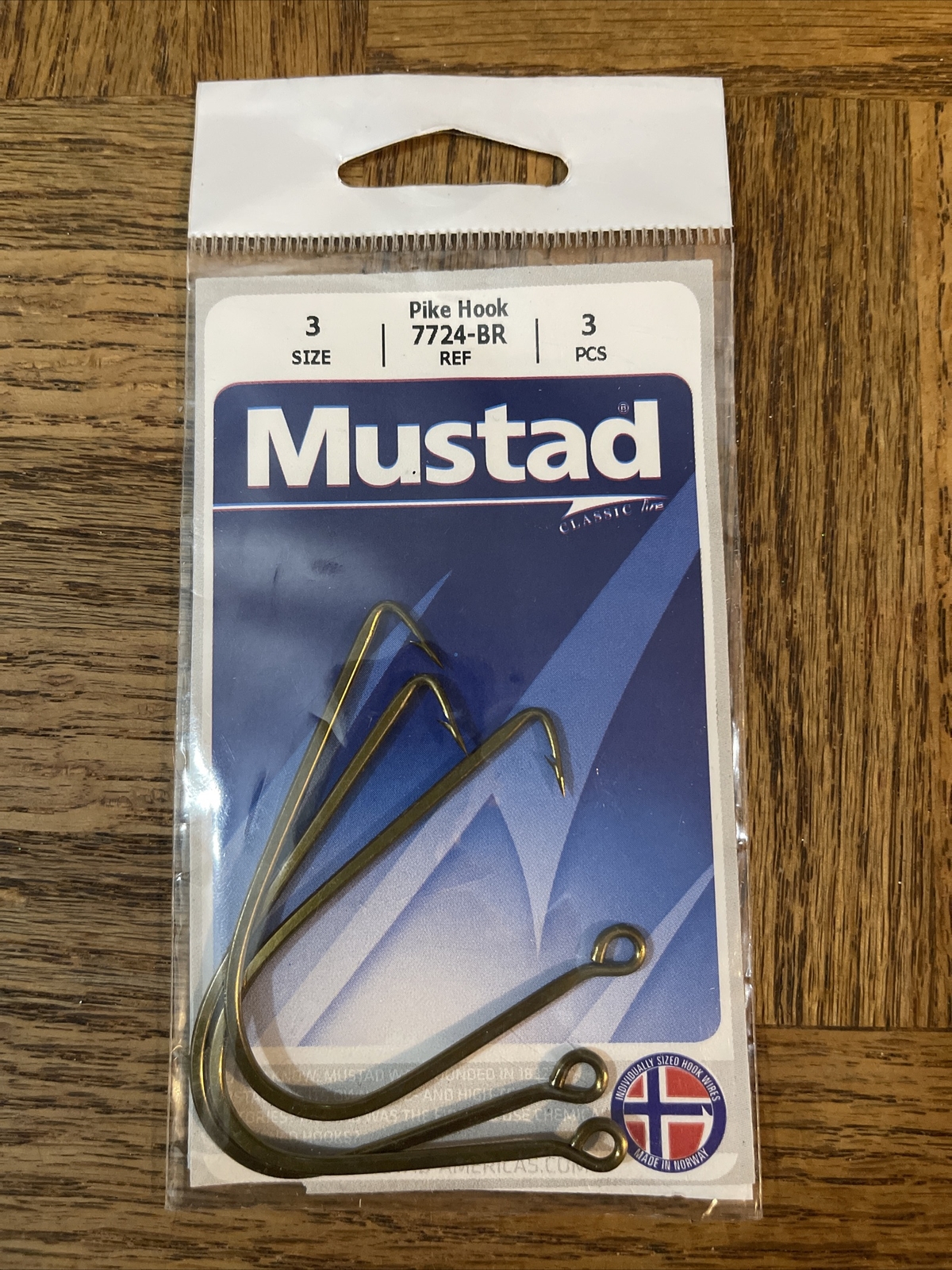 Mustad pike hook size 3 | eBay