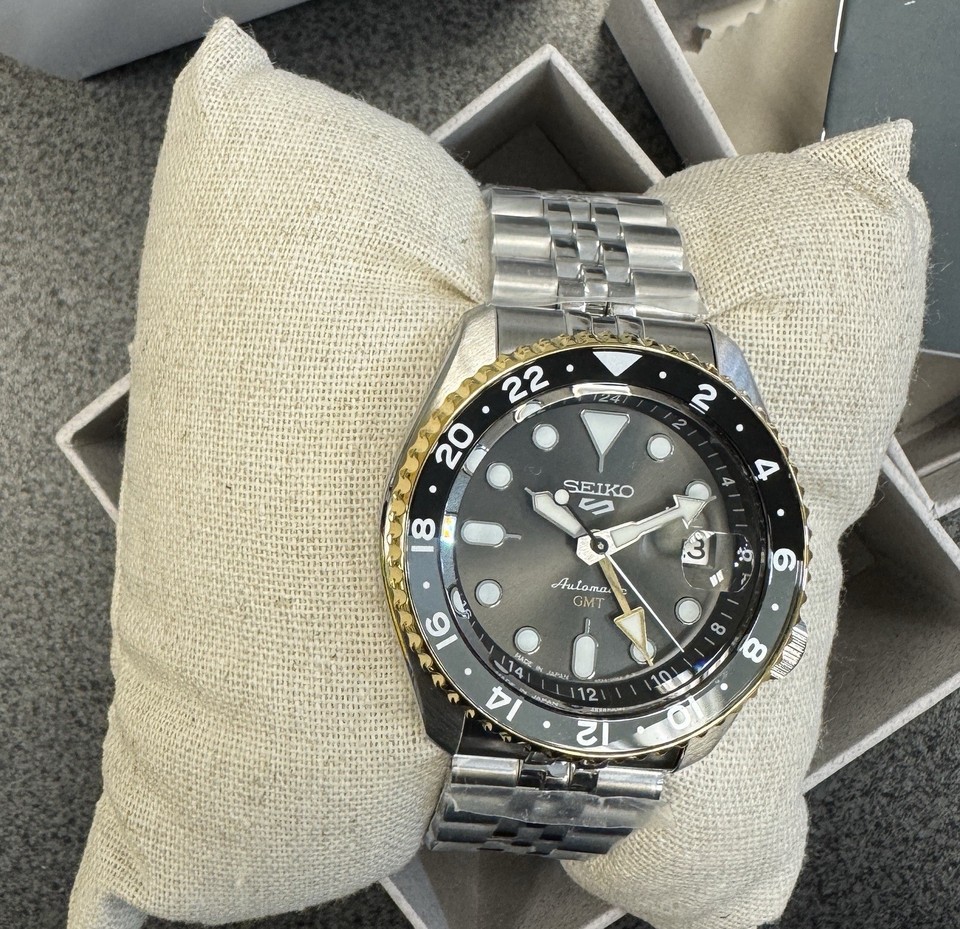 Seiko 5 Automatic GMT Steel Band Black Dial Gold Bezel Watch SSK021 ...