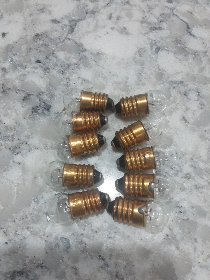 set of 10 Lionel train bulbs 1446 small globe G3 1/2 screw 12.0v .2A | eBay