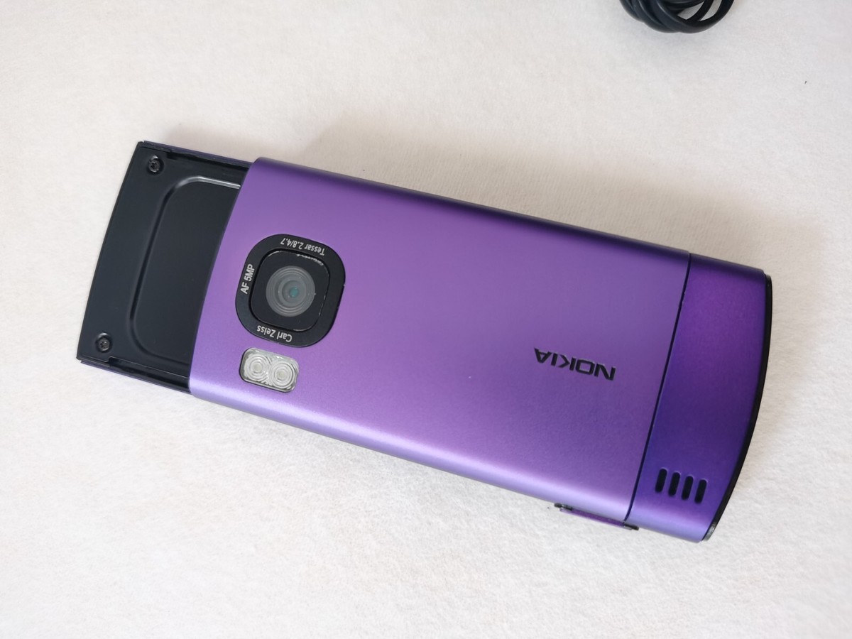 Nokia 6700 Slide Purple