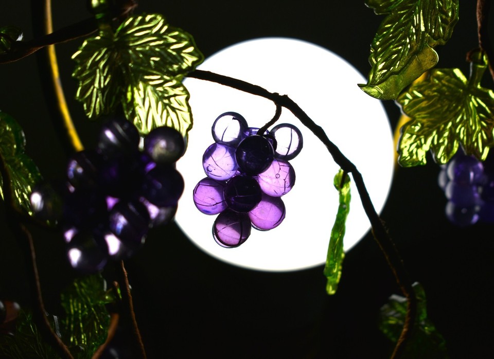 Vintage Acrylic Lucite Purple Grape Cluster Vine Leaves Long Garland ...
