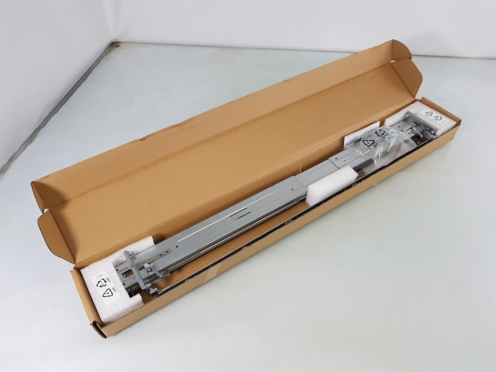 HP ProLiant DL380 Gen8 Gen9 2U SFF Easy Install Rail Kit 729870-002 ...