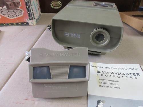 Vintage 1970s GAF View-Master Viewer Tour Theatre With 30 Watt ...